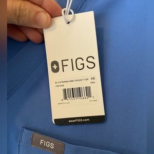 Figs | Tops | Ceil Blue Catarina One Pocket Figs Scrub Top | Poshmark